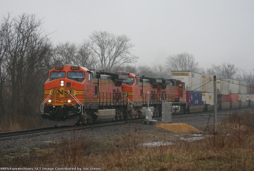 BNSF 5377
